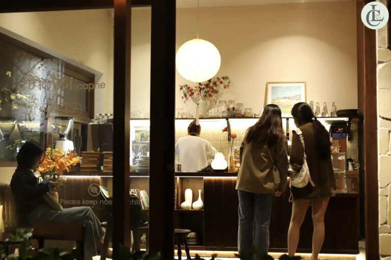 Motti Cafe Huế - Quán Gu Hàn Được Giới Trẻ Yêu Thích
